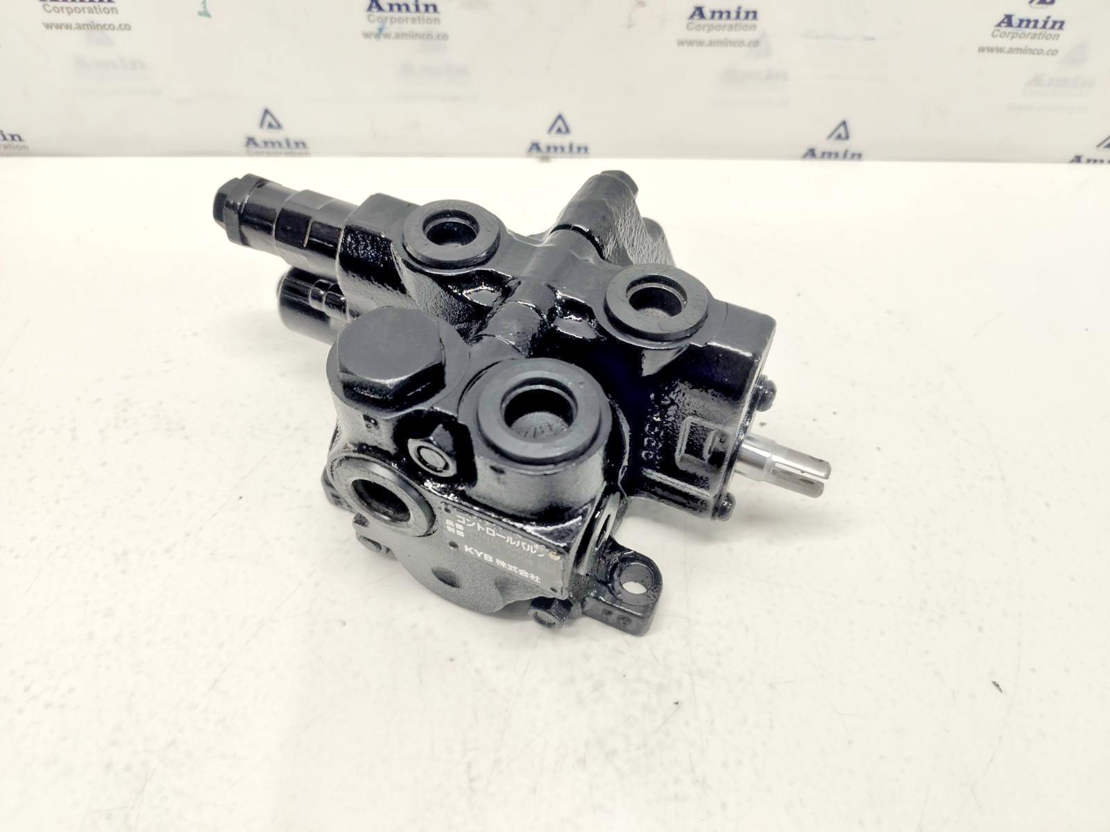 Kyb Kayaba 21010-30407 Hydraulic control valve - NEW – Amin Corporation